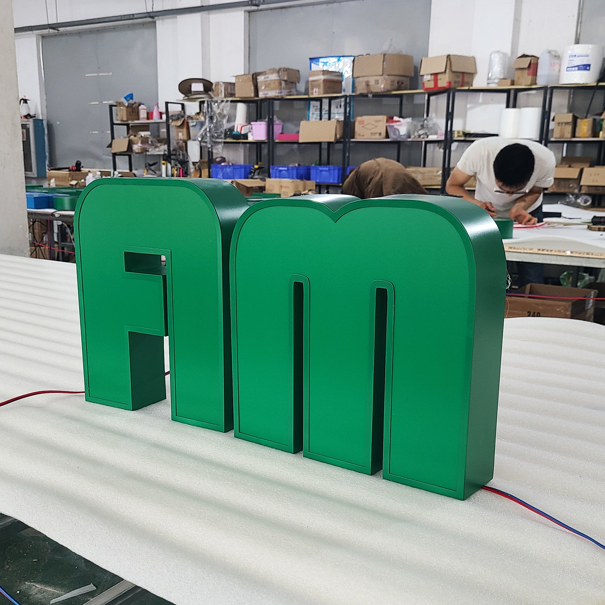 Custom Wall Signage Illuminated Channel Letter Signs 3D Led Logo Sign ...